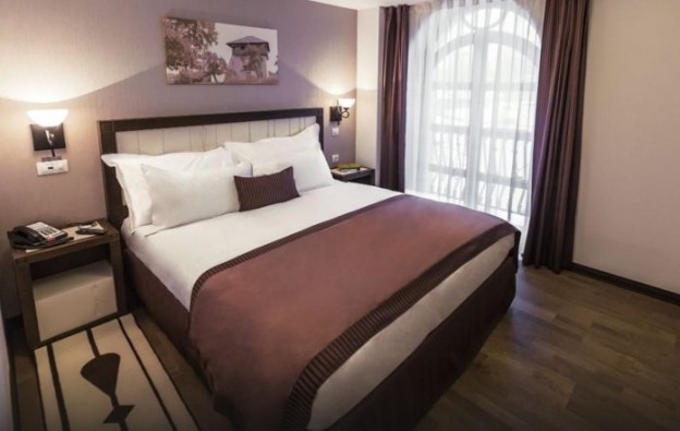 Top 25 cele mai bune hoteluri din România - SocialWeb.ro